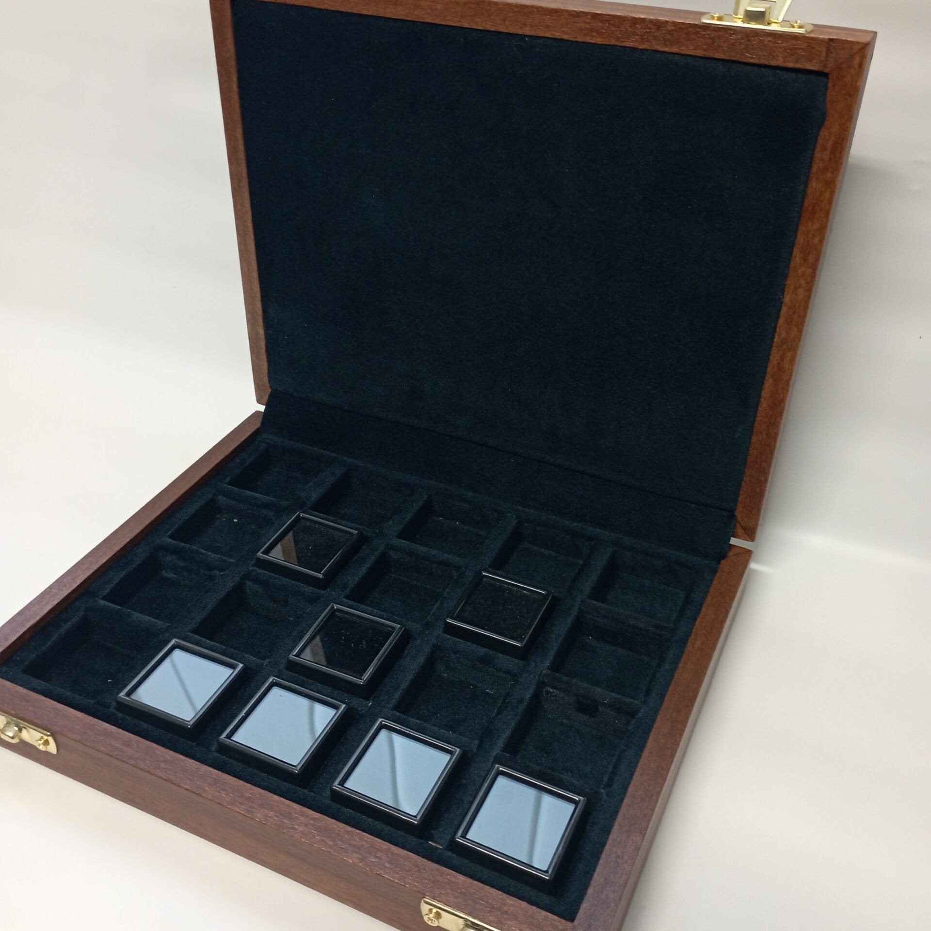 Box for 20 Acrylic Case Precious Stones, Gems, Diamonds. Jewelery ...