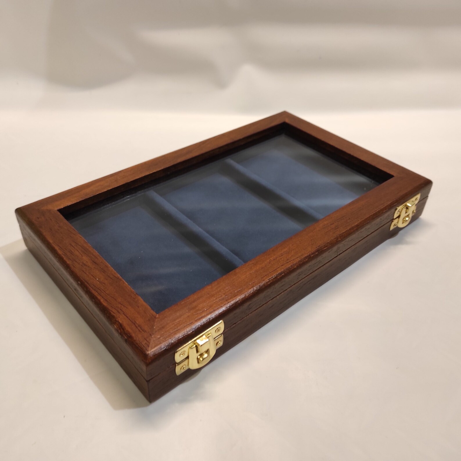Wooden Case for 3 Medal With Ribbon - Etsy
