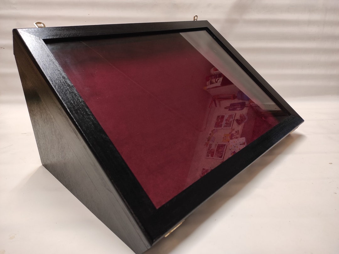 Showcase Display Case in Wood and Glass for Customizable Precious ...