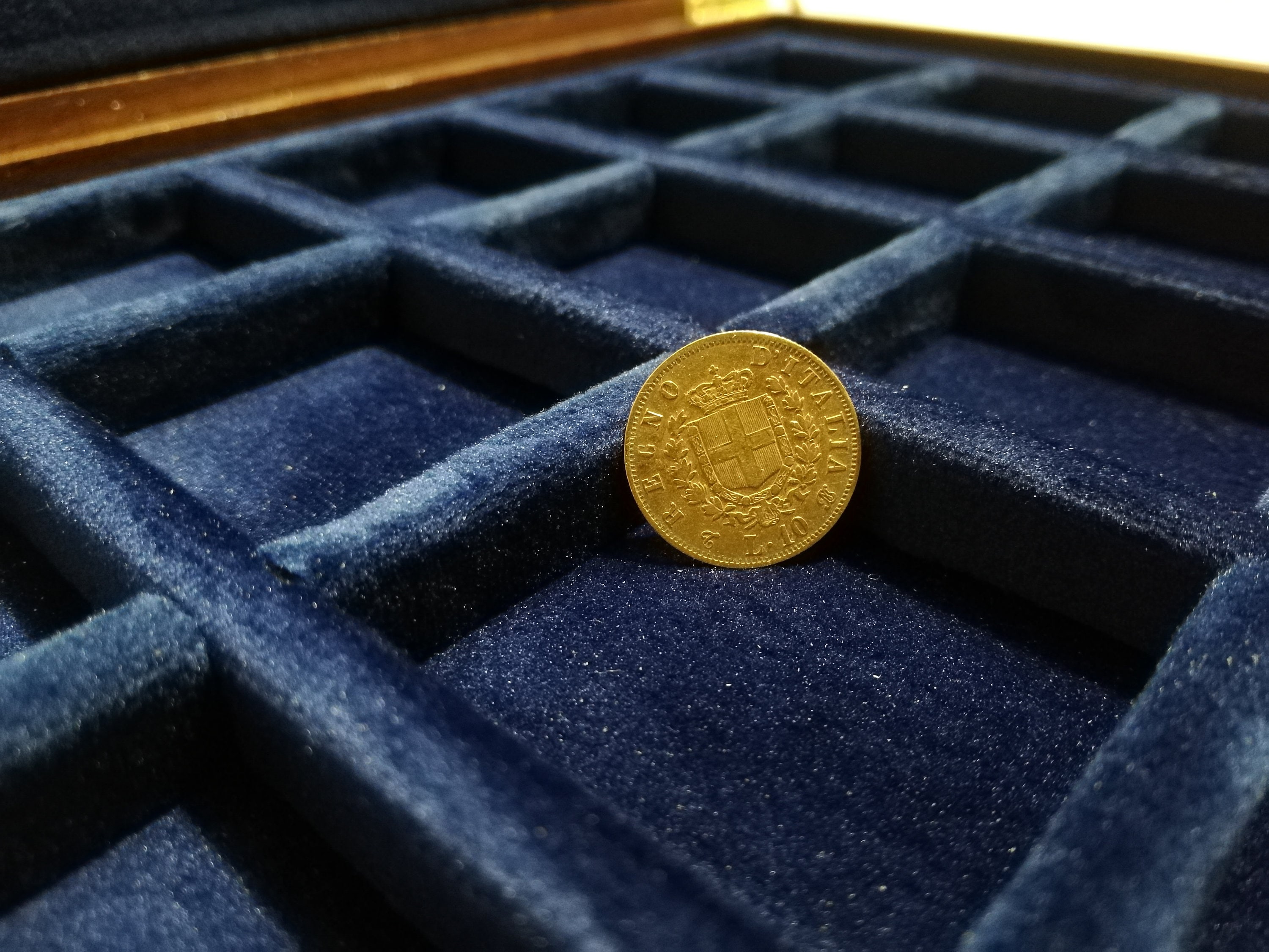Box in Wood and Royal Blue Velvet for Coins Medals Coin Box | Etsy