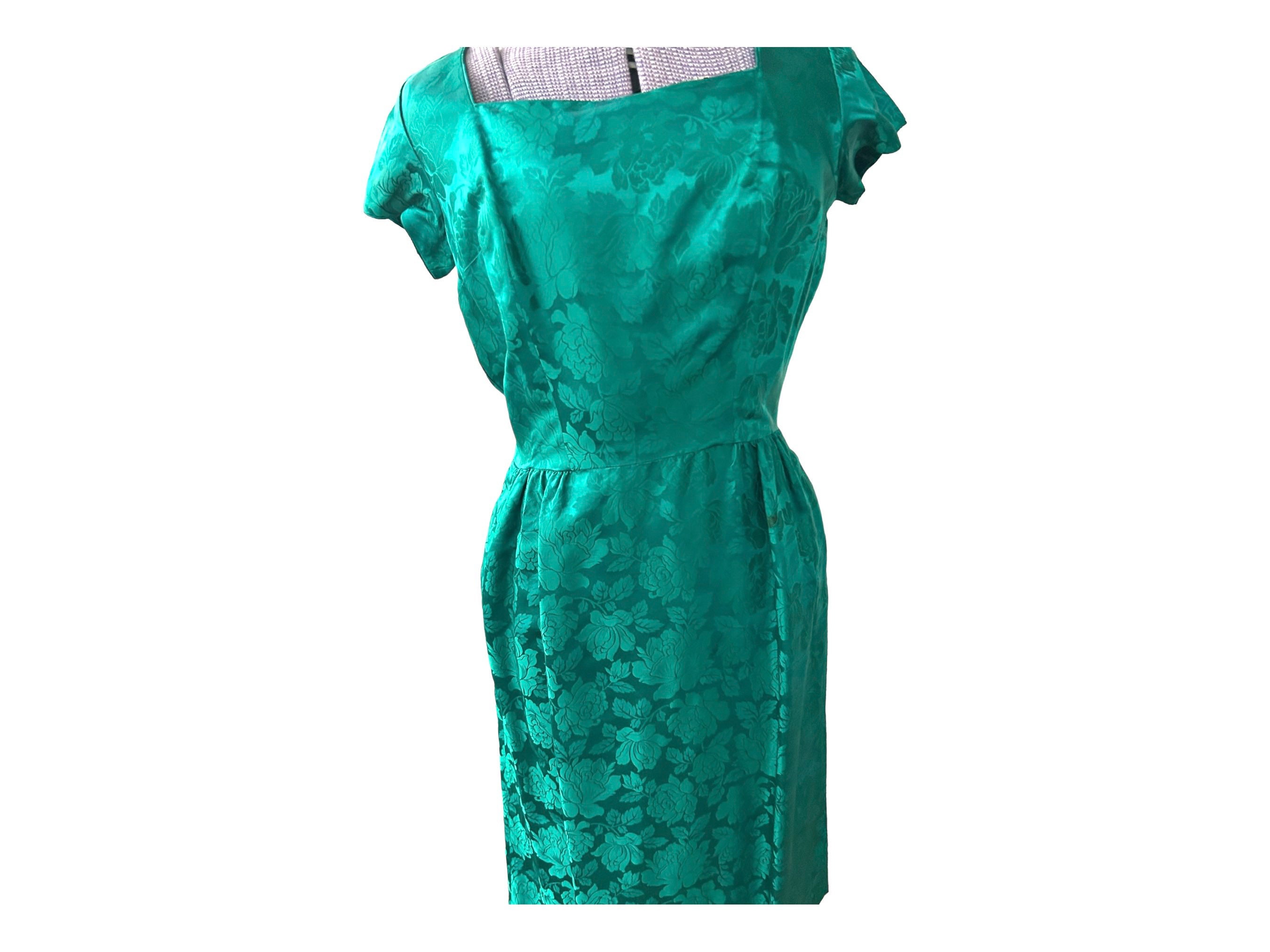 Marshall Field 1960s Evergreen Sweetheart Neckline A Line Silk Dress ...