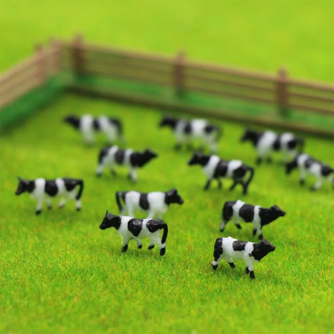 COWS CATTLE Miniature 60pc 1:150 N Scale Mini Tiny Figure Farm Animal ...