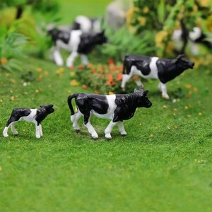 Miniature Cows - 60pc N Guage 1:150 Scale Model Farm Animal Figures ...