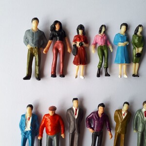 Standing Miniature Figures 35mm 2-50pcs 1:48 O Guage Scale Model People ...