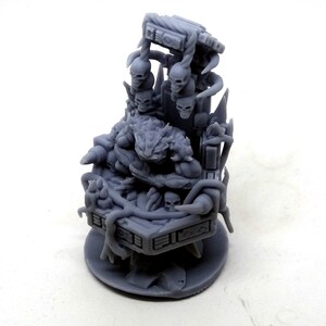 Dnd Slaad Mystic on Floating Command Throne - Etsy UK