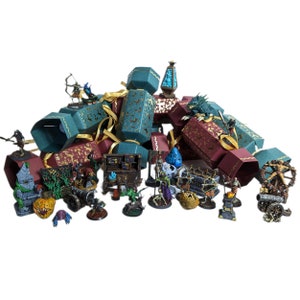 Novelty Fantasy Miniatures Christmas Crackers for Dungeons and Dragons ...