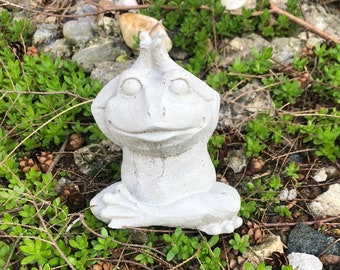 Frog Statue, Concrete Frog Figure, Cement Statue of Frogs, Garden Decor ...