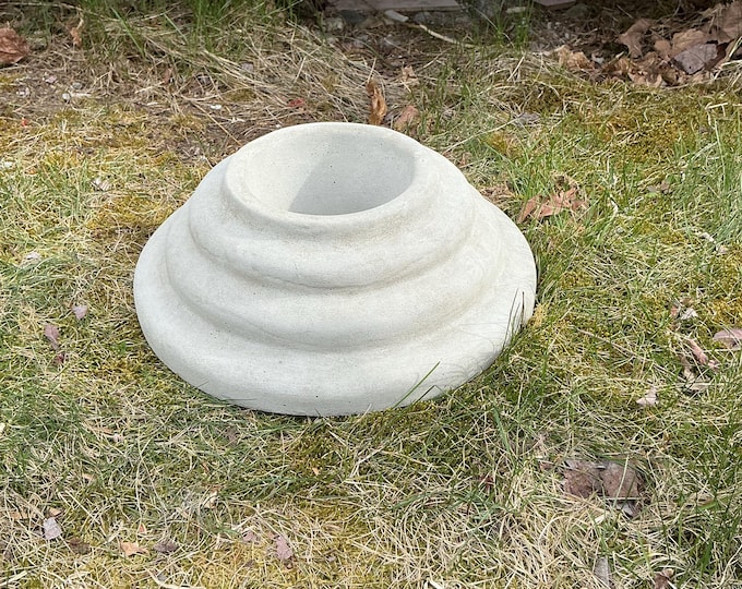 Concrete Globe Ball Stand: Cement Garden Decor - Etsy