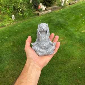 Concrete Zen Rabbit Statue, Cute Cement Bunny Garden Figure, Meditating ...