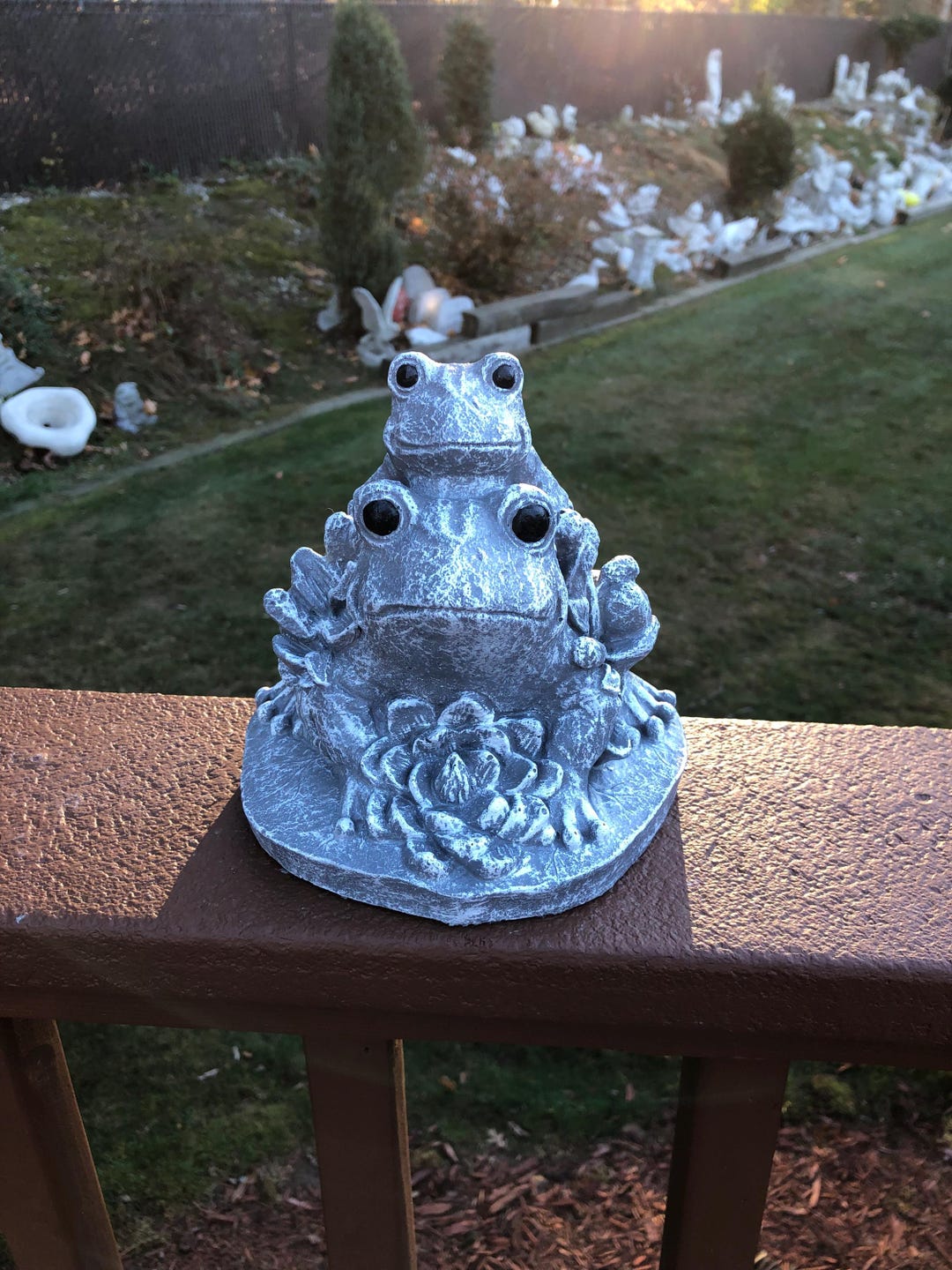 Frog Statue, Concrete Lotus Frog Figure, Cement Statue of Frogs, Garden ...