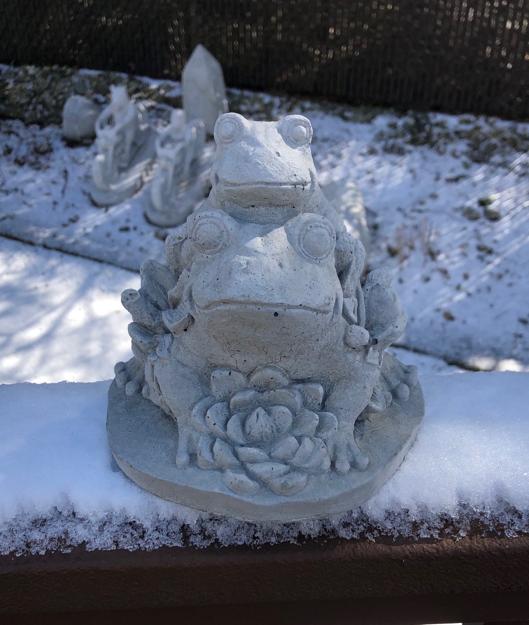 Frog Statue, Concrete Lotus Frog Figure, Cement Statue of Frogs, Garden ...