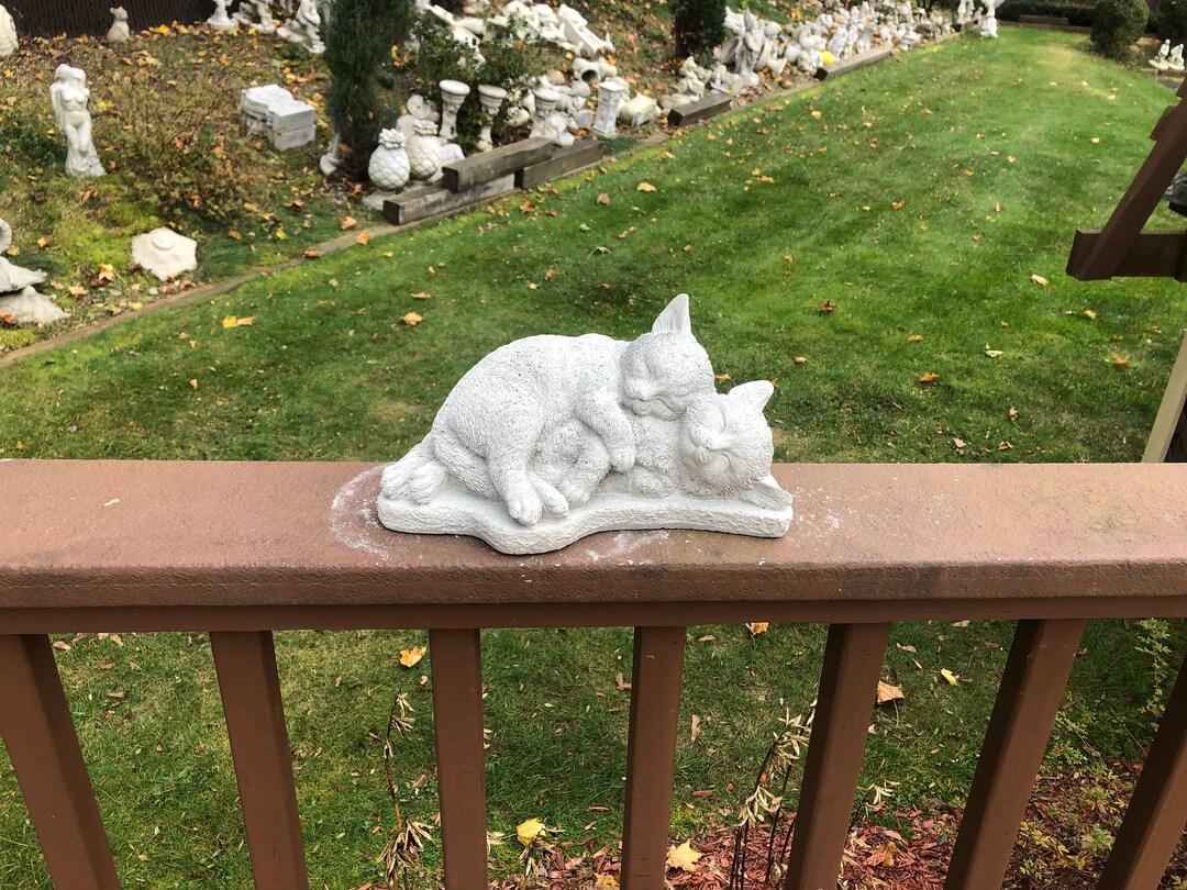Cat Statue, Concrete Cats Figure, Garden Statues, Napping Cats ...