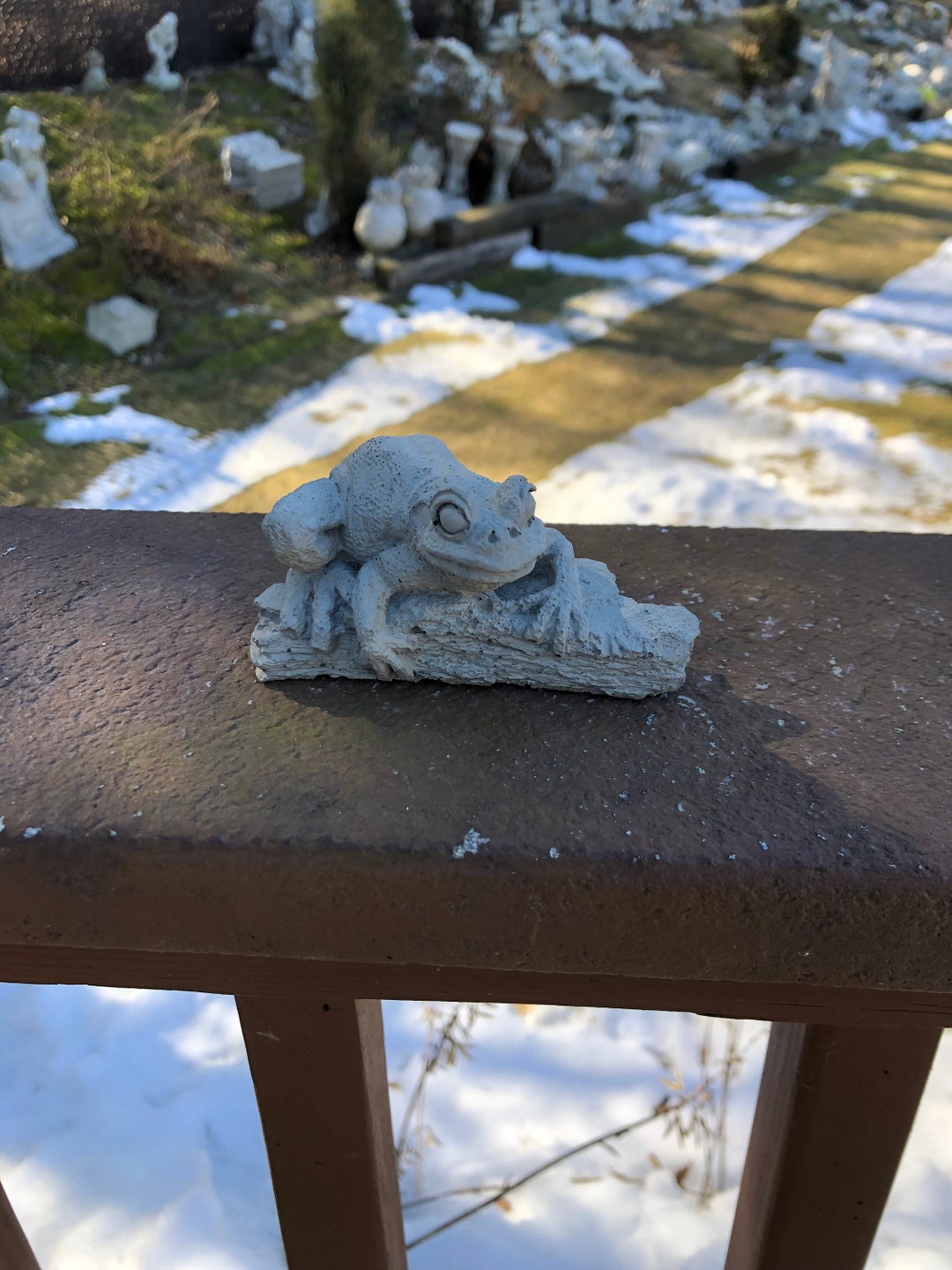 Frog Statue, Concrete Frog Figure, Cement Statue of Frogs, Garden Decor ...
