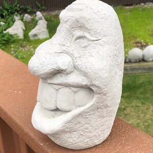 Garden Rock Face, Concrete Garden Face, Smiling Face, Rocks With Faces ...