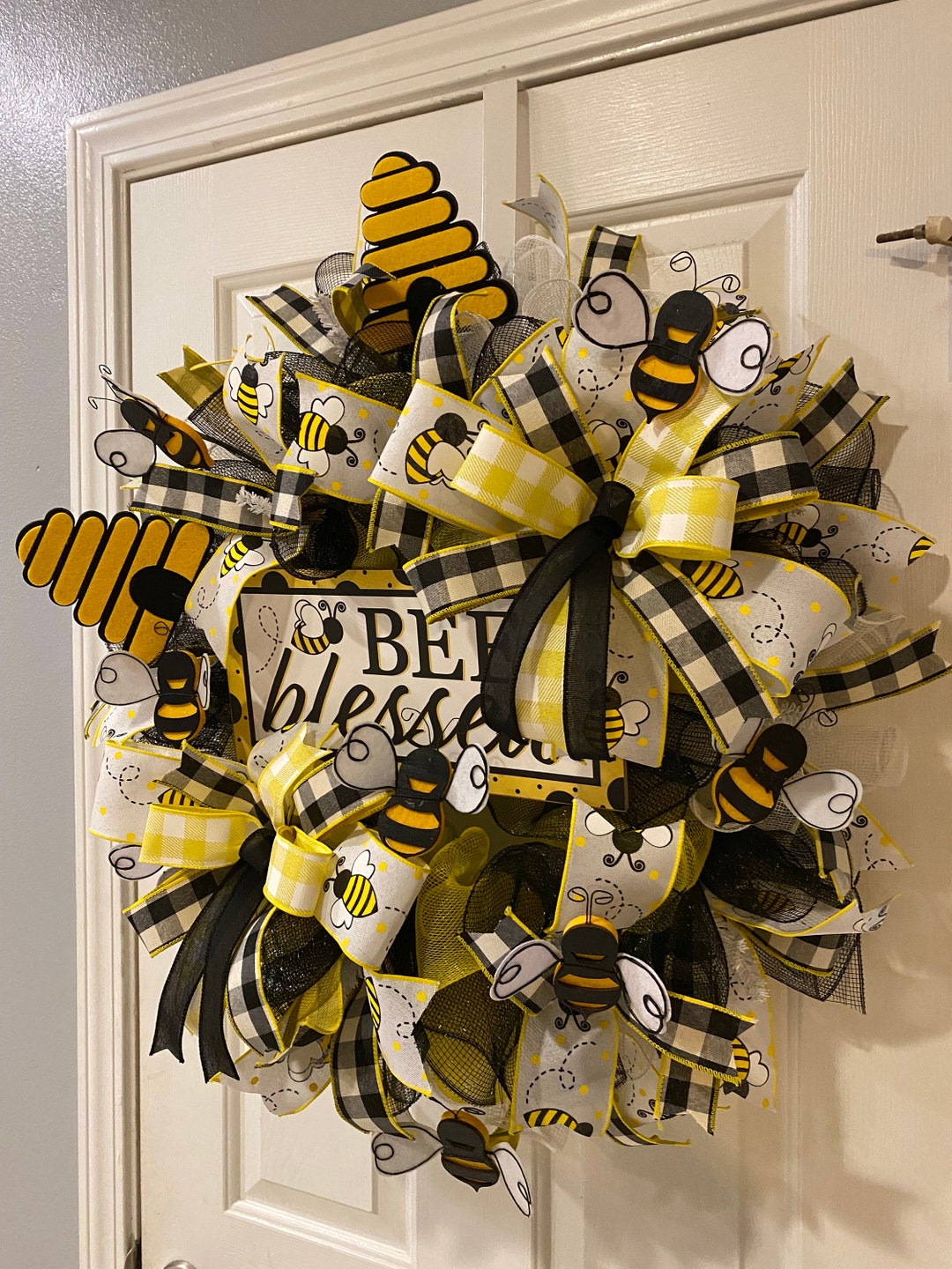Bumblebee Wreath, Bee Decor, Beehive, Bee Porch Decor Wreath - Etsy