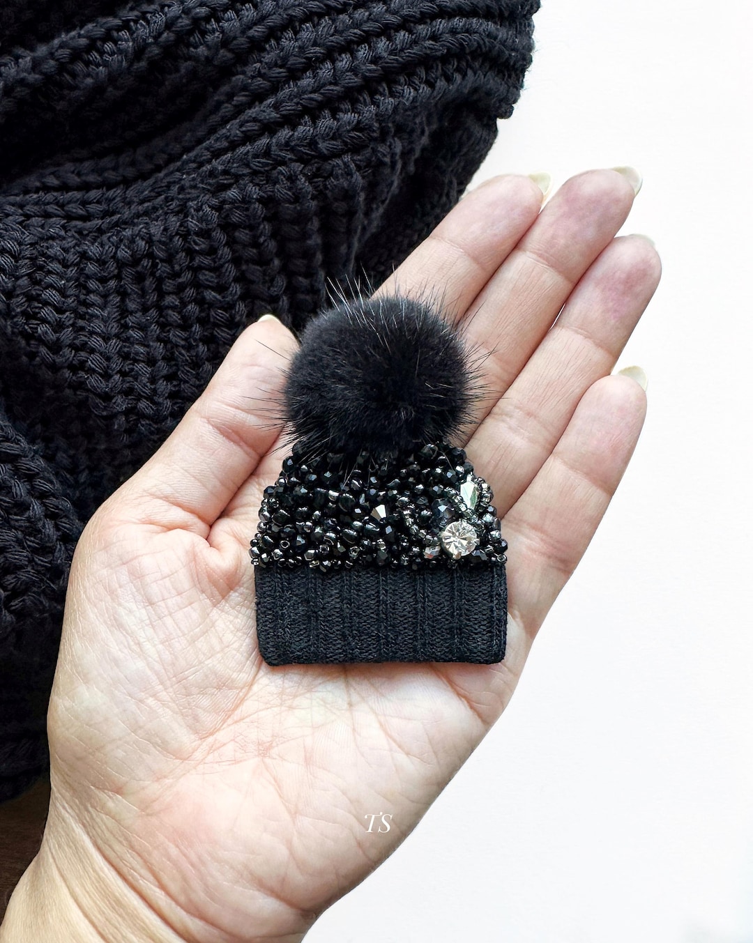 Beaded Hat Pin, Leather Brooch, Winter Gift, Sweater Pin - Etsy