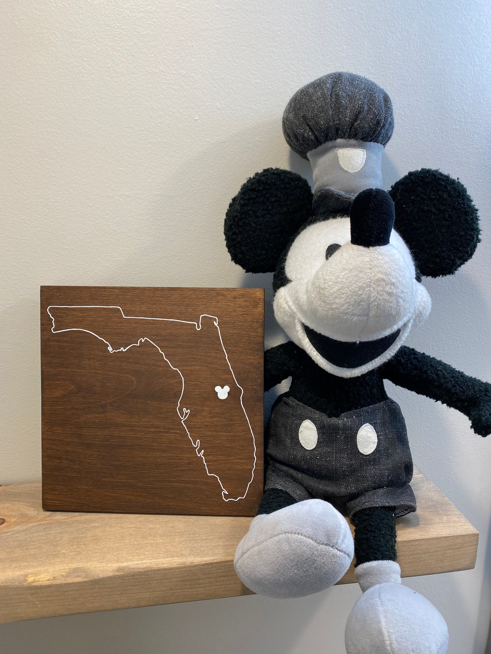 Florida State Outline | Mickey Ears Sign | Mickey Icon Map | Disney ...