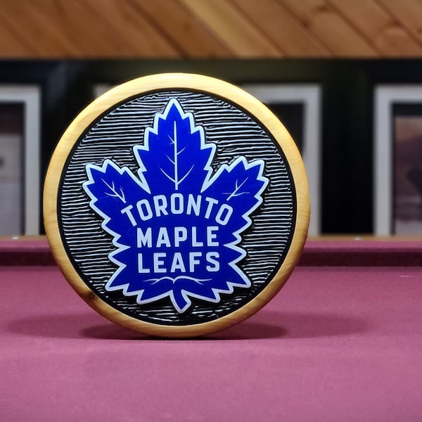 Maple Leaf Sign - Etsy