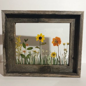 Real Pressed Flower in a Wood Floating Frame - Etsy