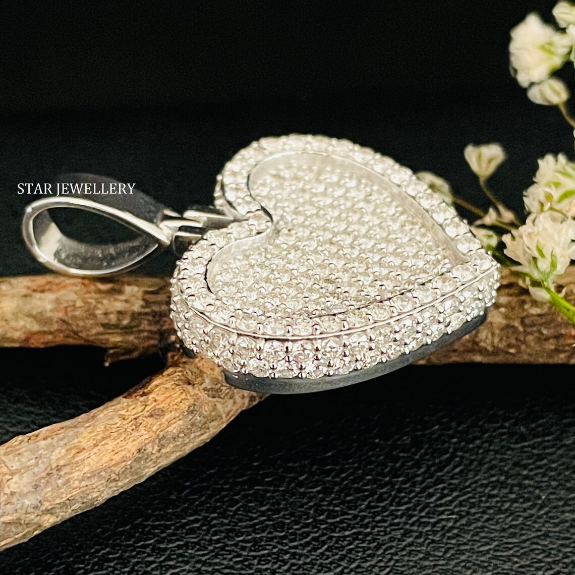 14K Solid Gold CVD Diamond Heart Pendant, Bridal Graduation Gift - Etsy