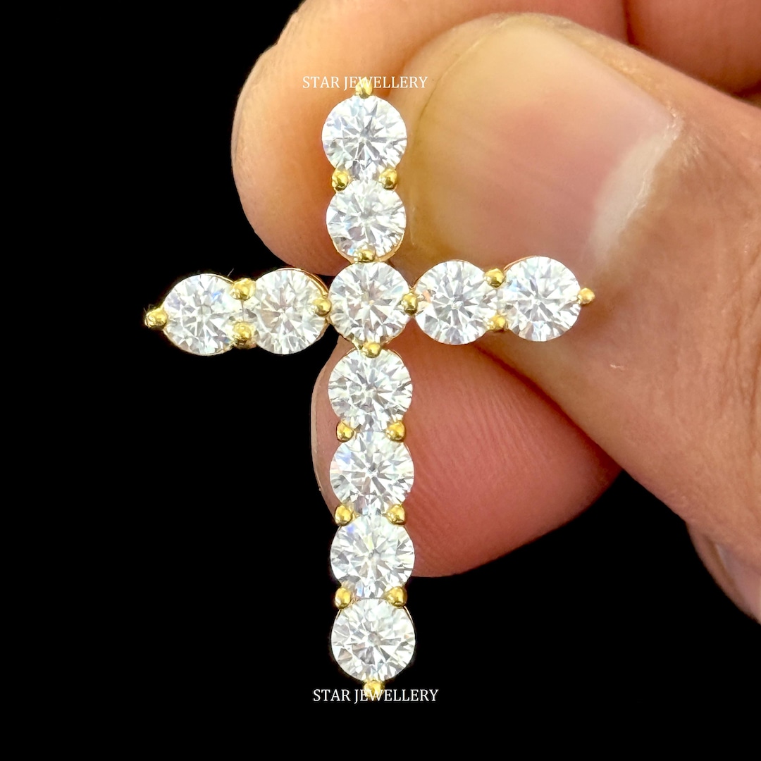 10K Gold CVD Diamond Cross Pendant - Unisex - Etsy