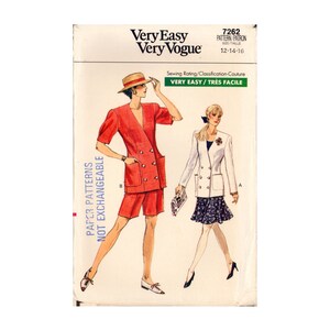 Vogue 7262 Sewing Pattern, Misses' Petite Jacket, Skirt and Shorts ...