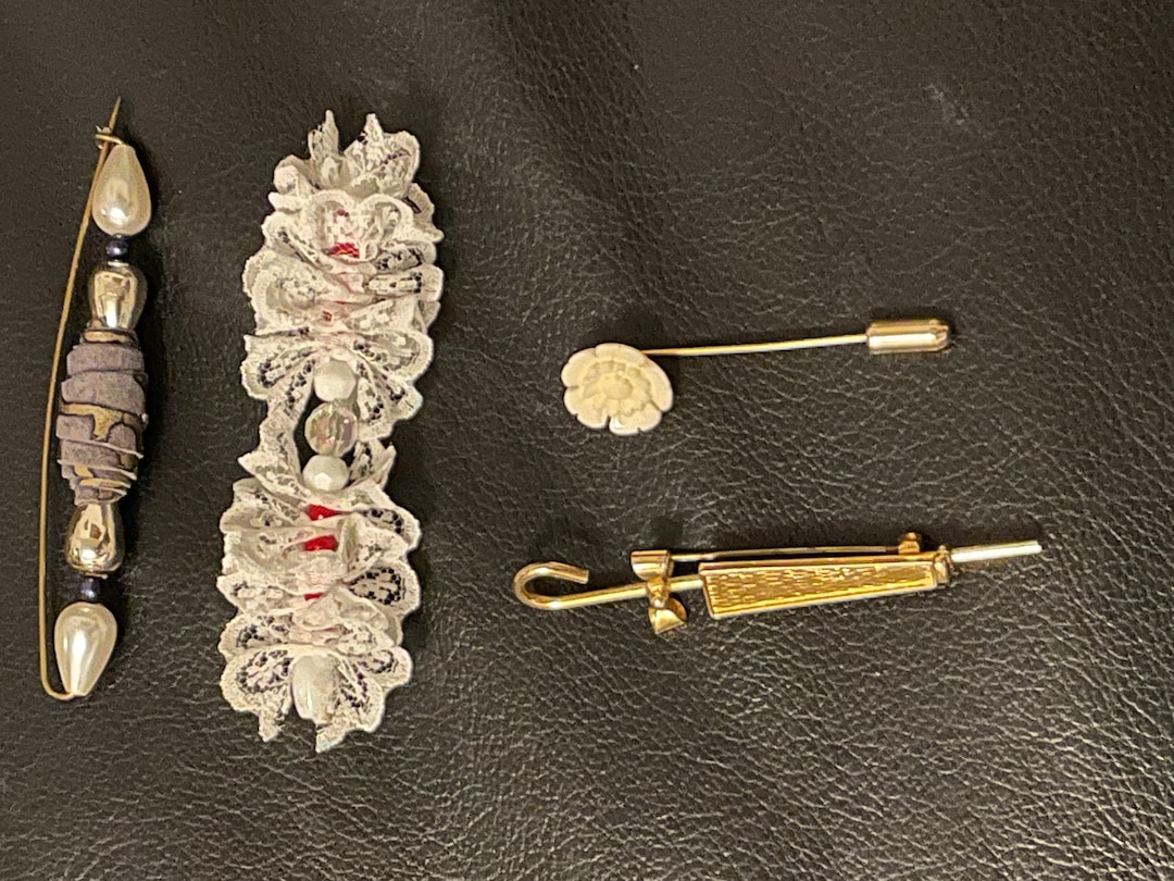 4 Different Hat Pins and Pins - Jewelry, Tie Pins, Hat Pins, Lapel Pins ...