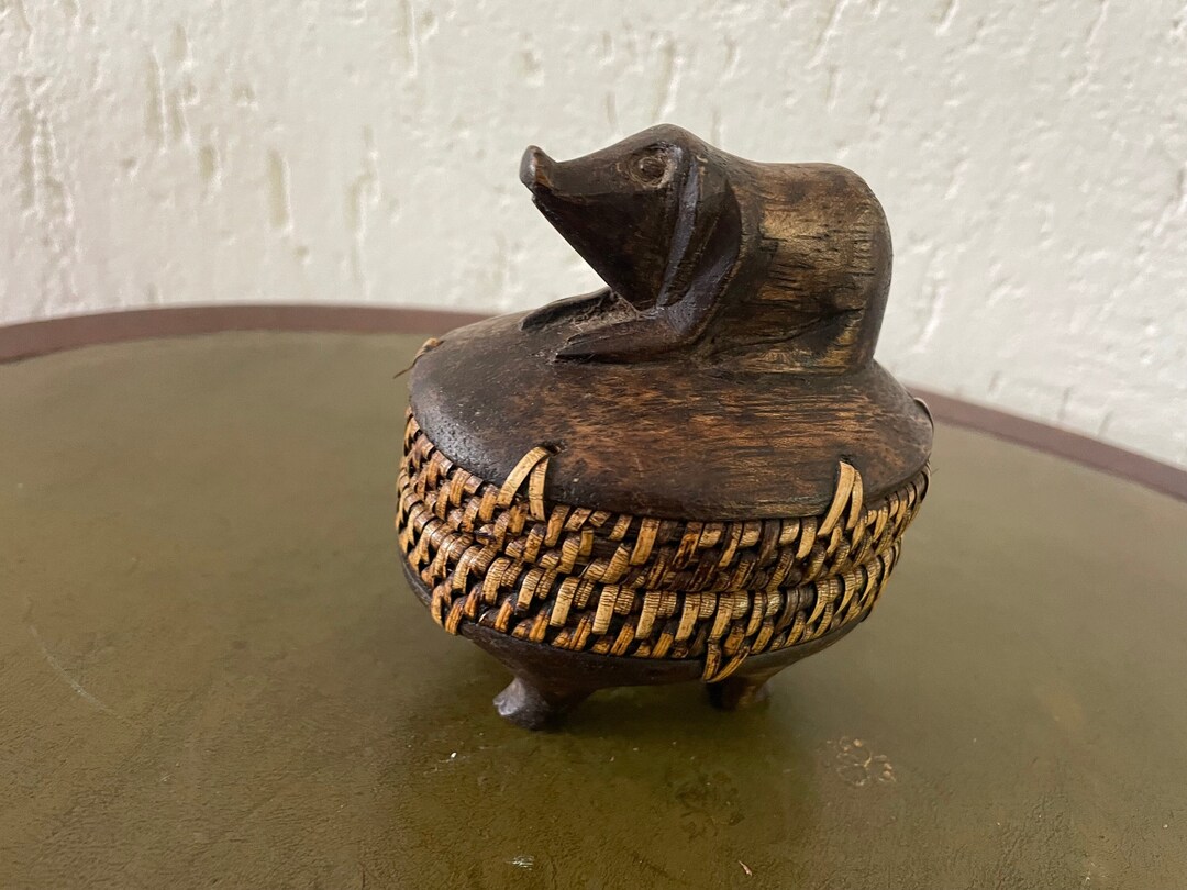 Wooden Lid Box With Hedgehog on It. Beautiful Top and Bottom Connected ...