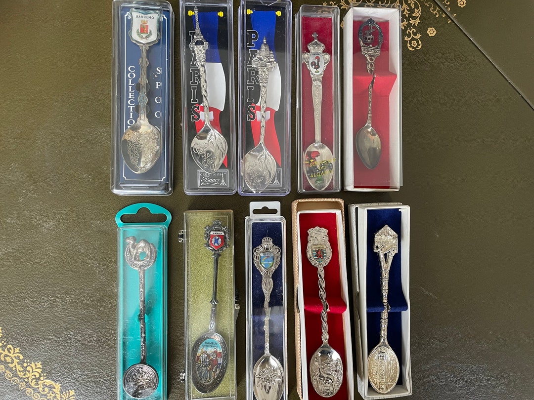 10 Different Souvenir Teaspoons From Various Countries. in Boxes ...
