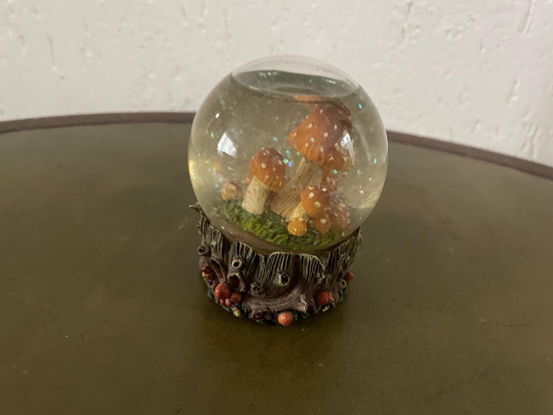 Mushrooms Shaking Ball Souvenir Approx. 8x5x5 Cm. Vintage 1970s ...