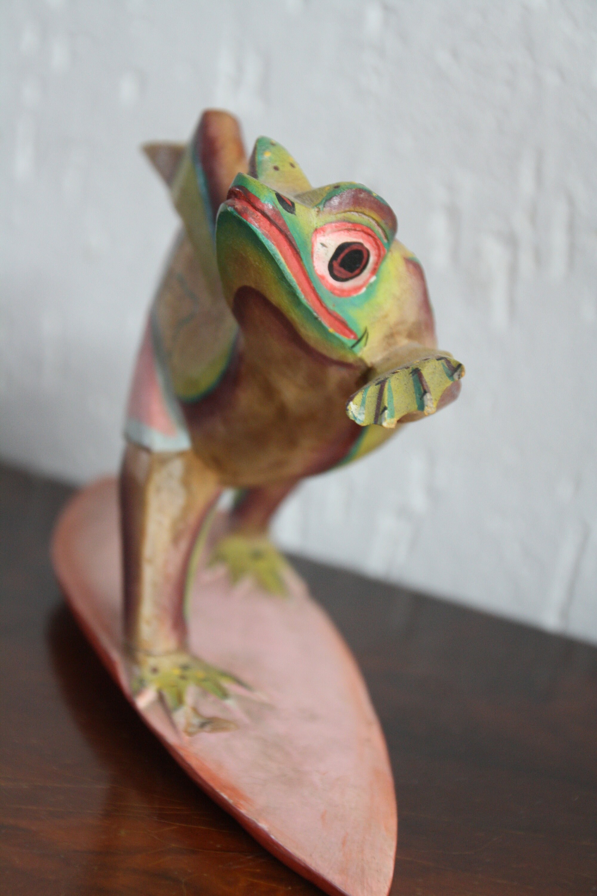 Frog on its surfboard waveboard wood 11 inch / 28 cm . | Etsy