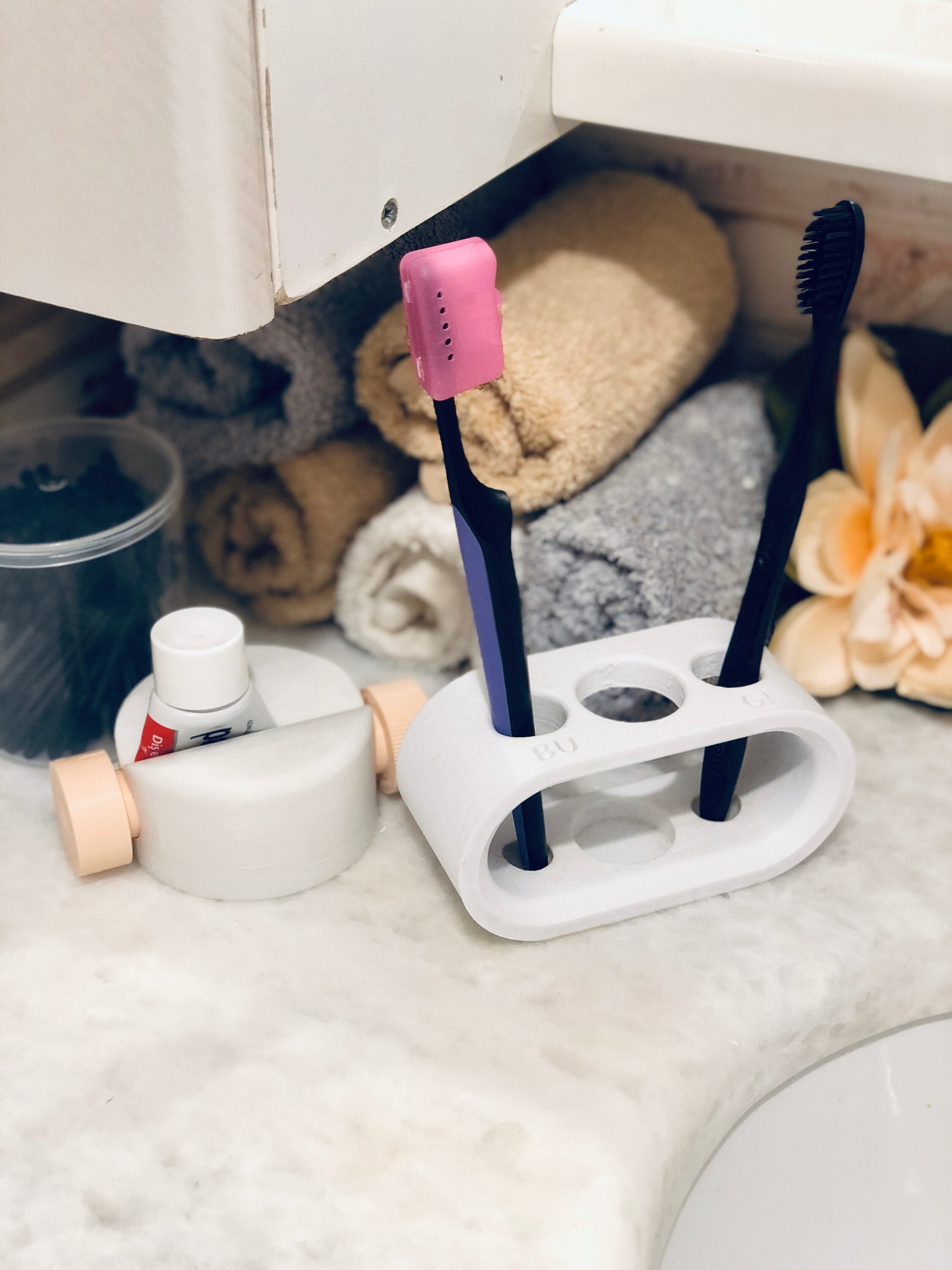 Toothbrush Holder Toothpaste Squeezer Set 3D Printed - Etsy