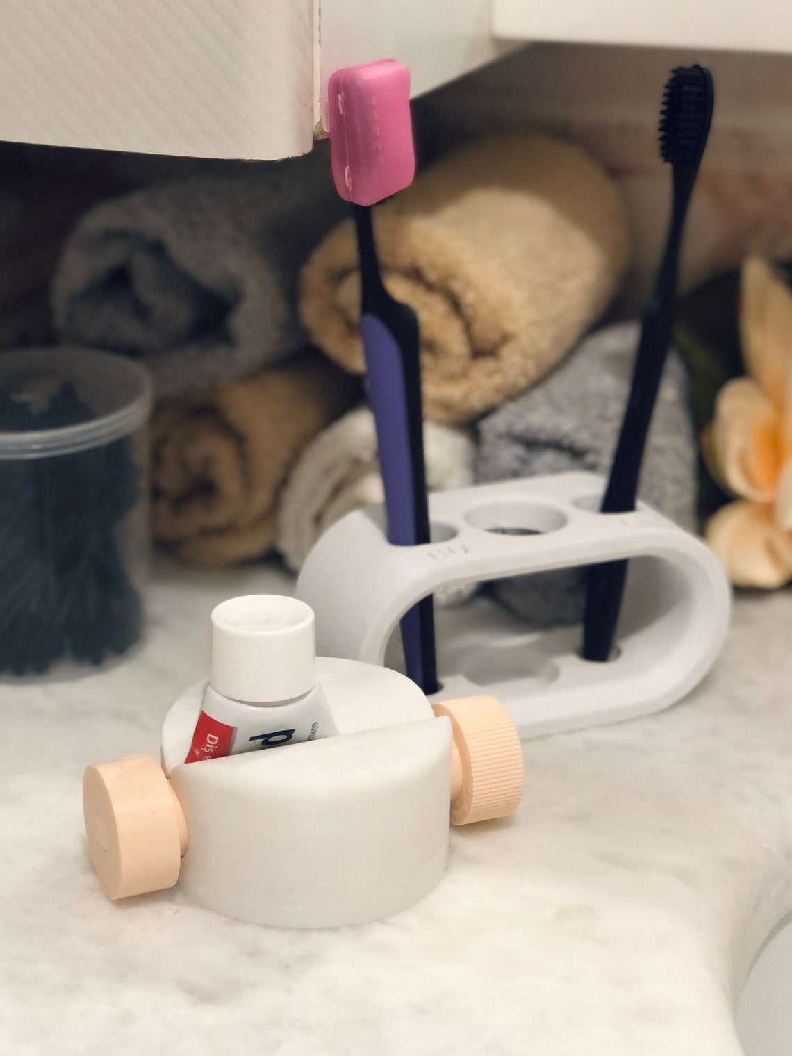 Customizable 3D Printed Toothpaste Squeezer Unique Bathroom Design Gift ...