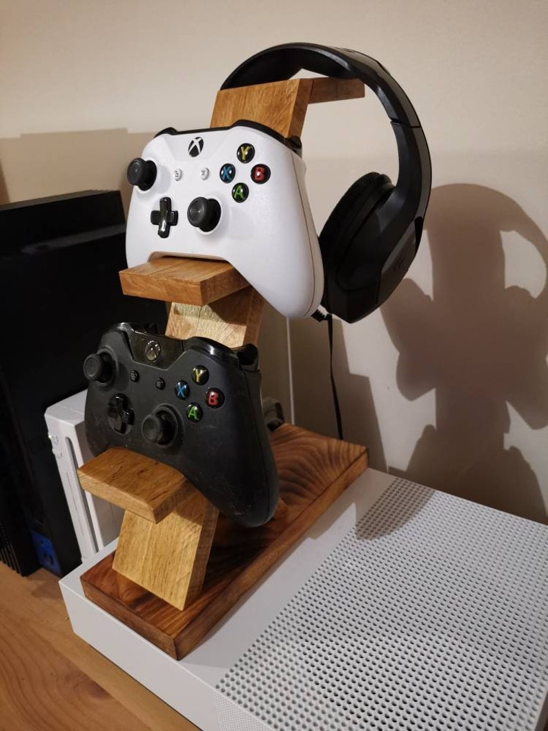 Wooden Controller and Headset Stand - Etsy UK