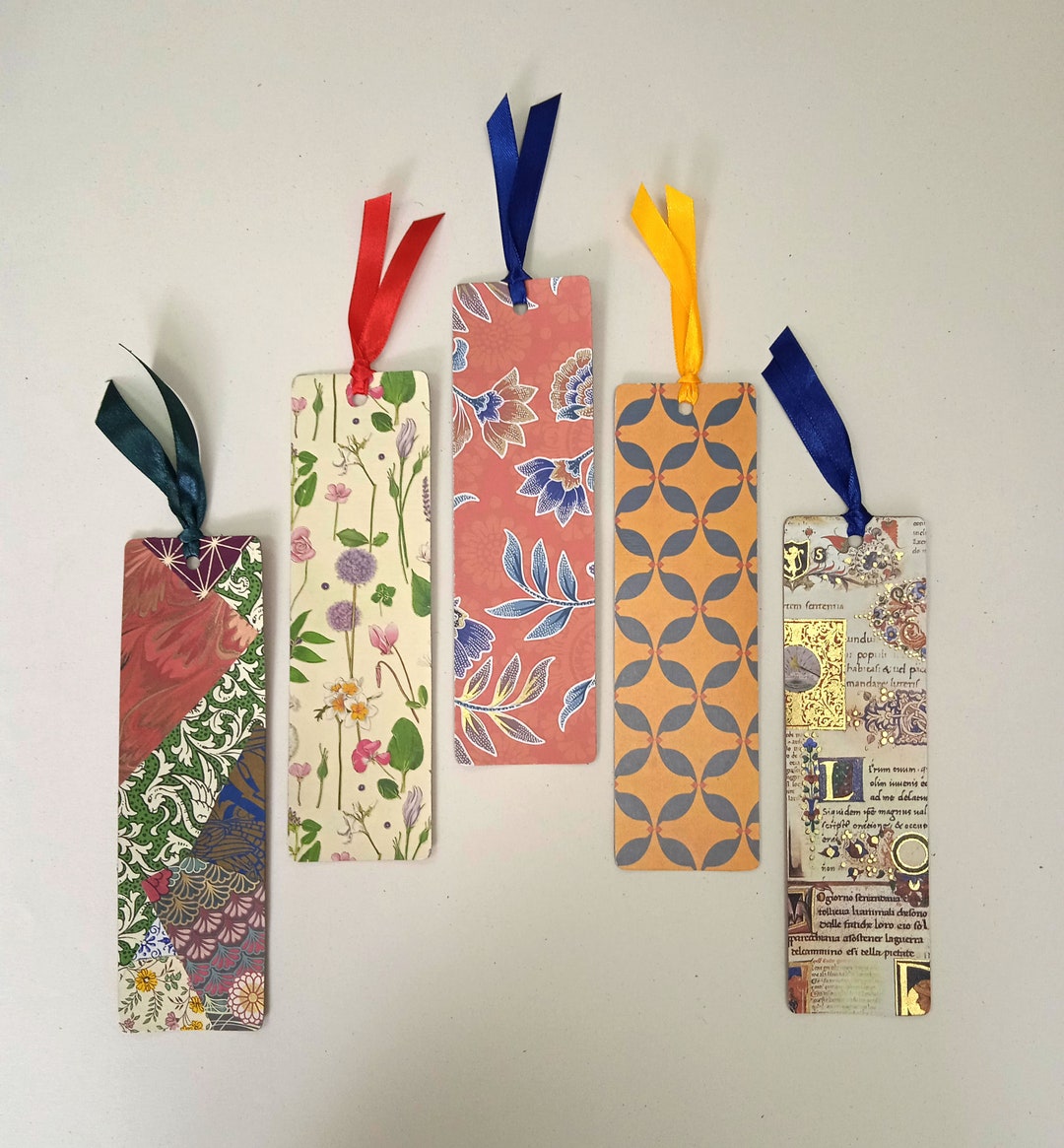 Set of Paper Bookmarks Italian Paper - Etsy