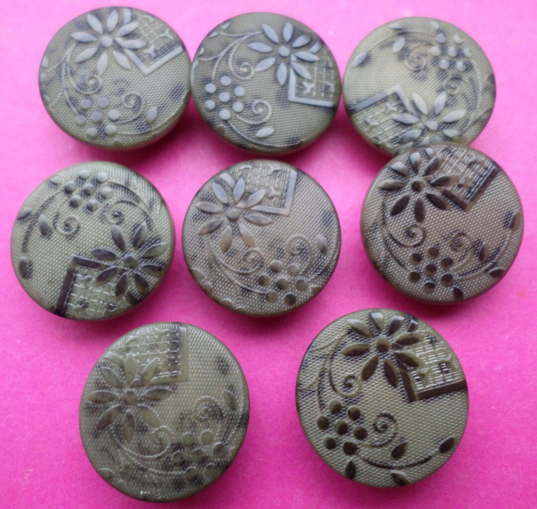 Set of 8 Vintage Carved Tagua Nut Buttons With Floral Pattern 1/2" Dia ...