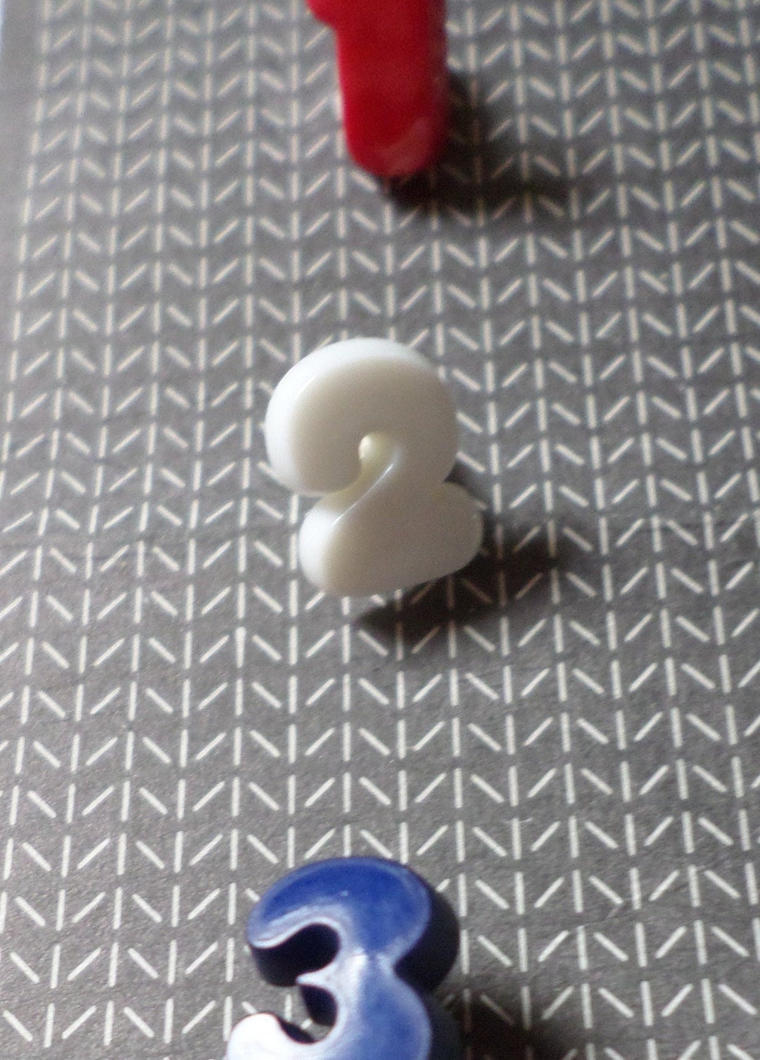 Vintage Original Card of 1 2 3 Buttons by Vogue Star the Knitwear Range ...