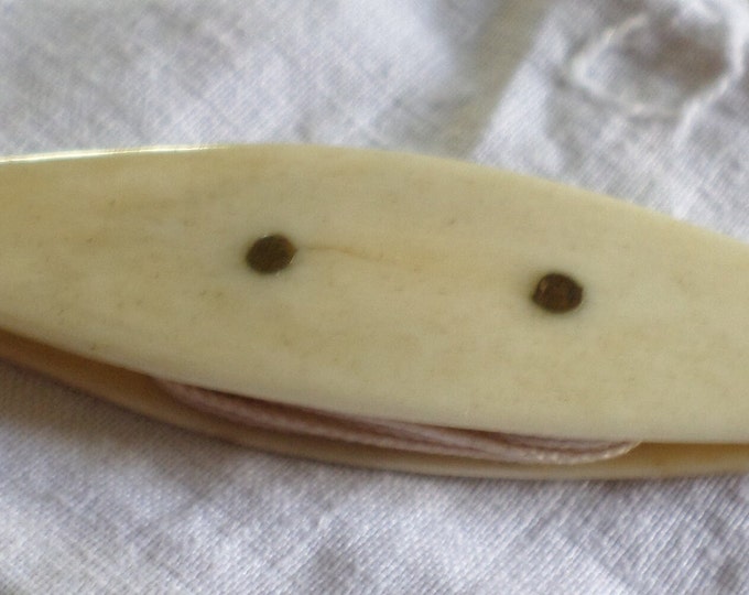 Vintage bone tatting shuttle 2.7/8 in length held together with 2 brass ...