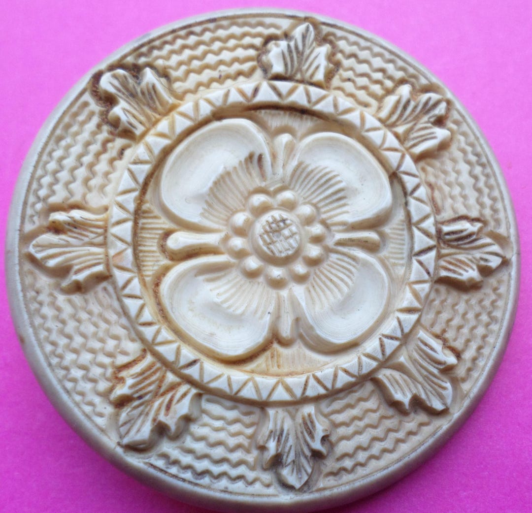 Large Antique Hard Plastic Tudor Rose Button Brass Loop Shank 2 Dia - Etsy