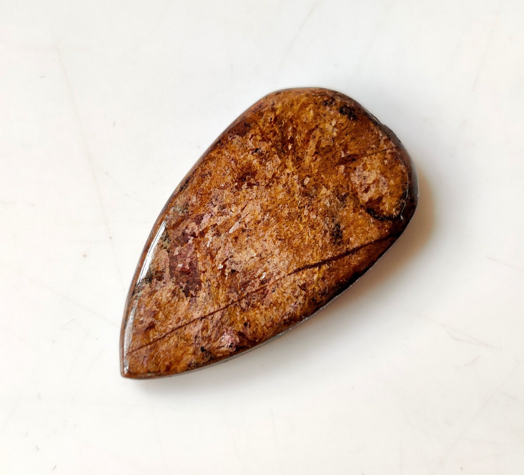 BROWN JADE GEMSTONE Pear Shape 26ct Good Quality Natural Brown Jade ...