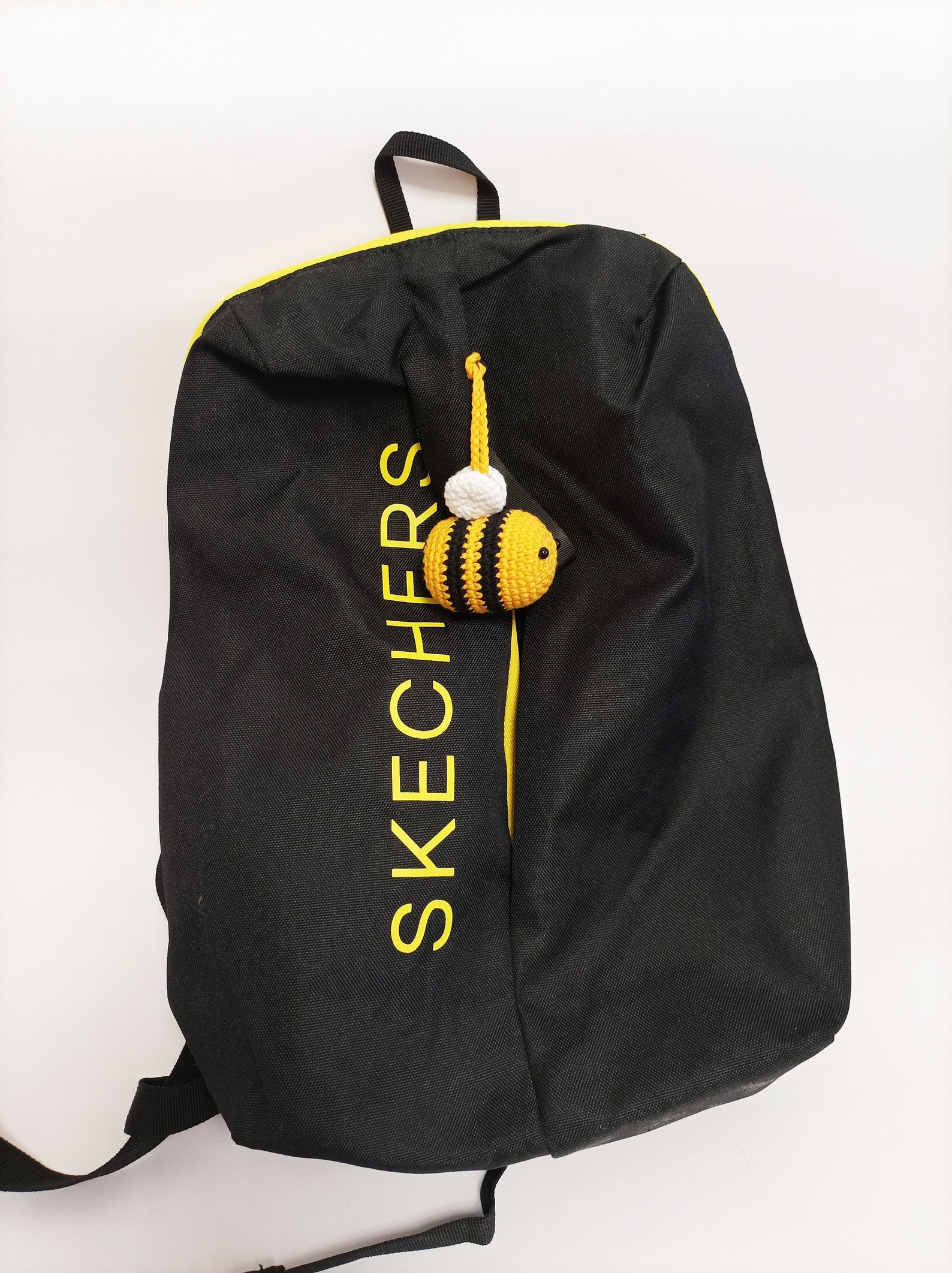 Bee Keychain, Small Crochet Bee, Amigurumi Bee, Bumblebee Keyring ...