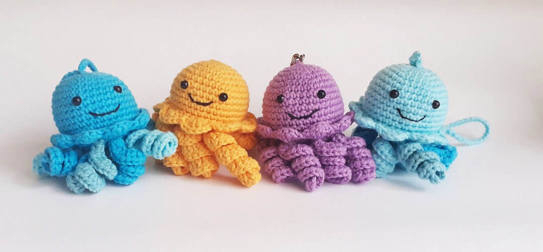 Keychain Jellyfish, Car Hanging Ornament, Cute Car Mirror Hanging ...