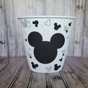 Bathroom-soap Dispenser-wastebasket-toothbrush Holder-mickey Mouse ...