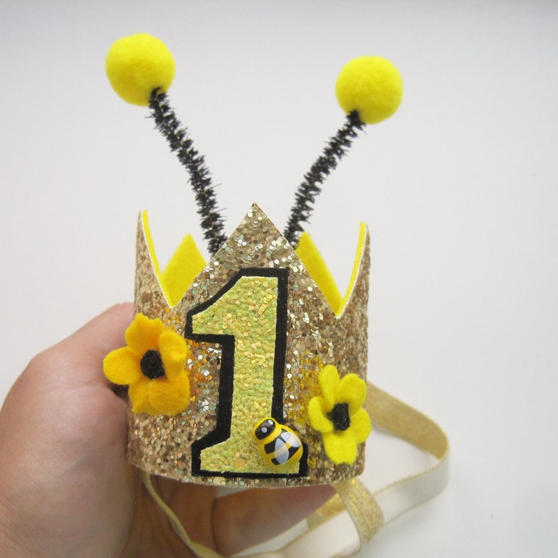 Bee With Crown - Etsy