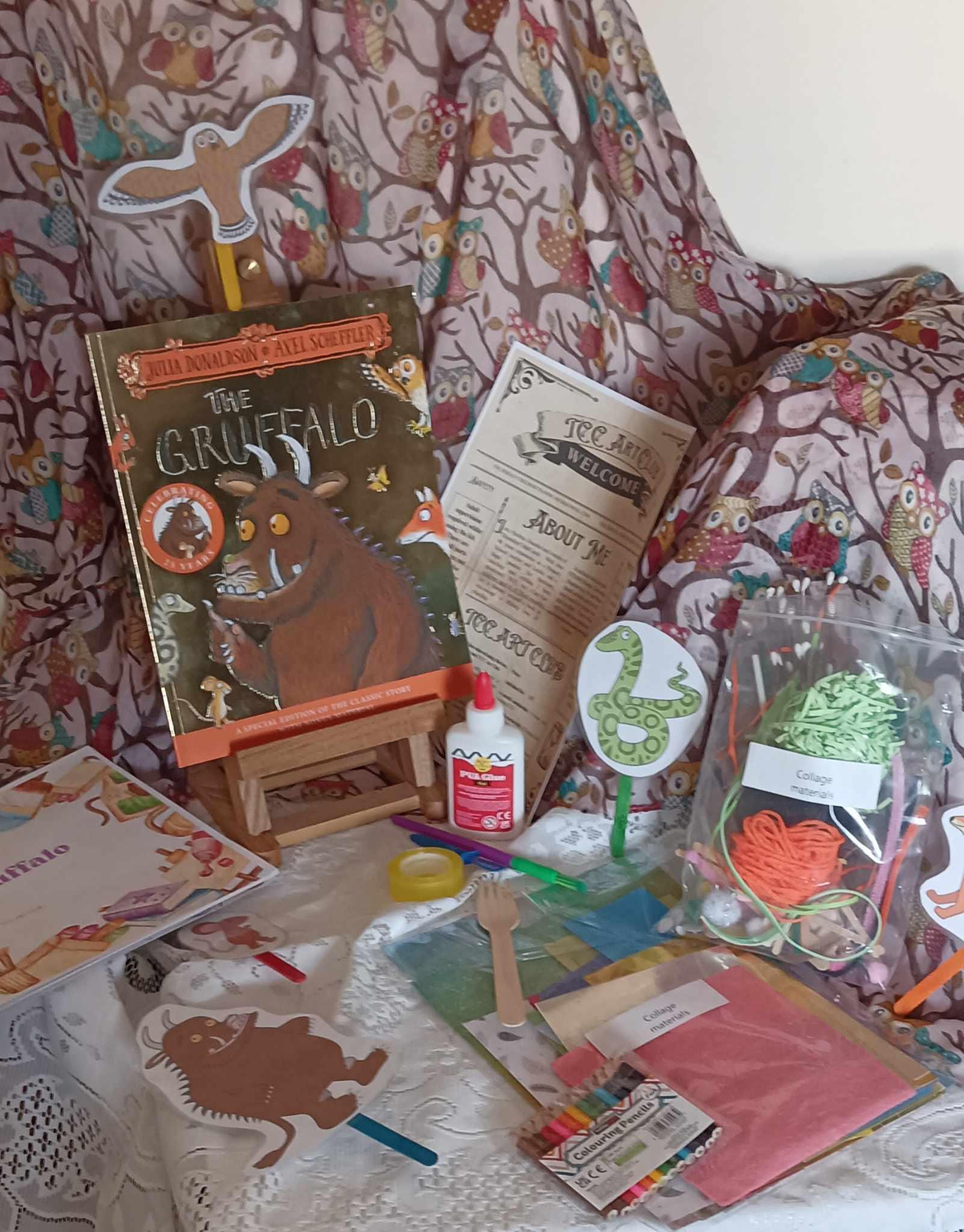 The Gruffalo Craft Book Box for Children - Book, Instructions and ...