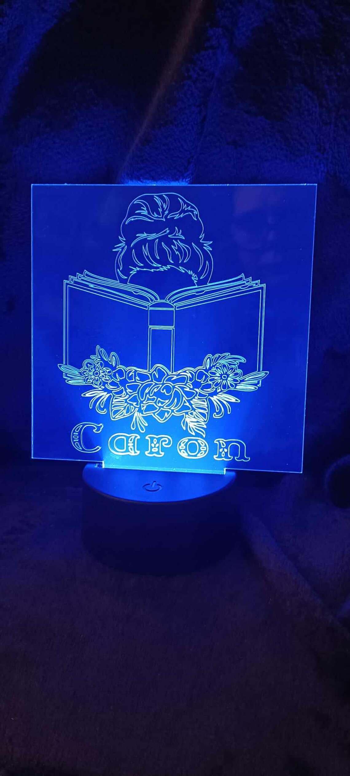 LED Acrylic Nightlight in Stand With USB Cable and Colour Changing ...
