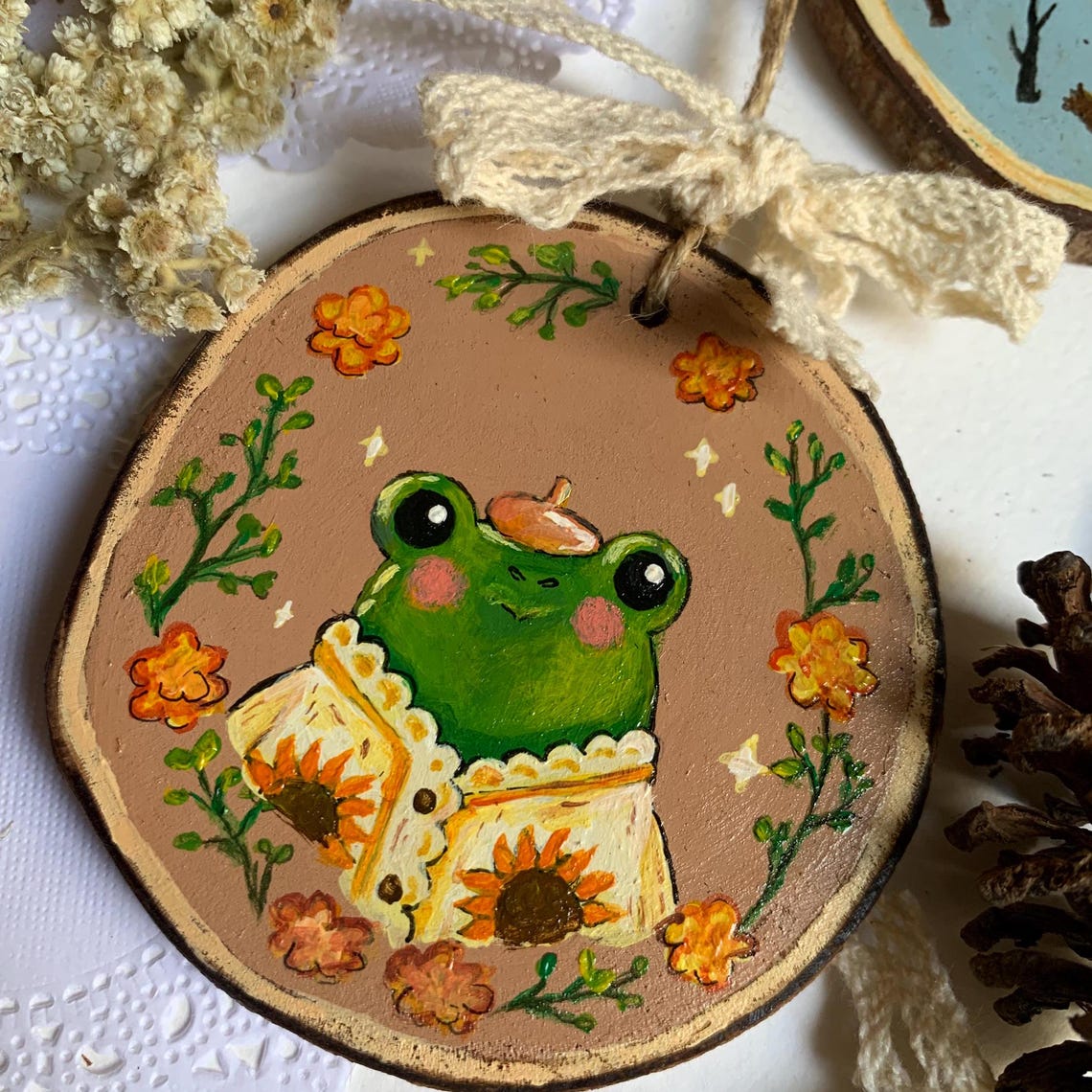 Hand-painted Animal Wood Slice Ornament – Enchanted Forest Decor - Etsy