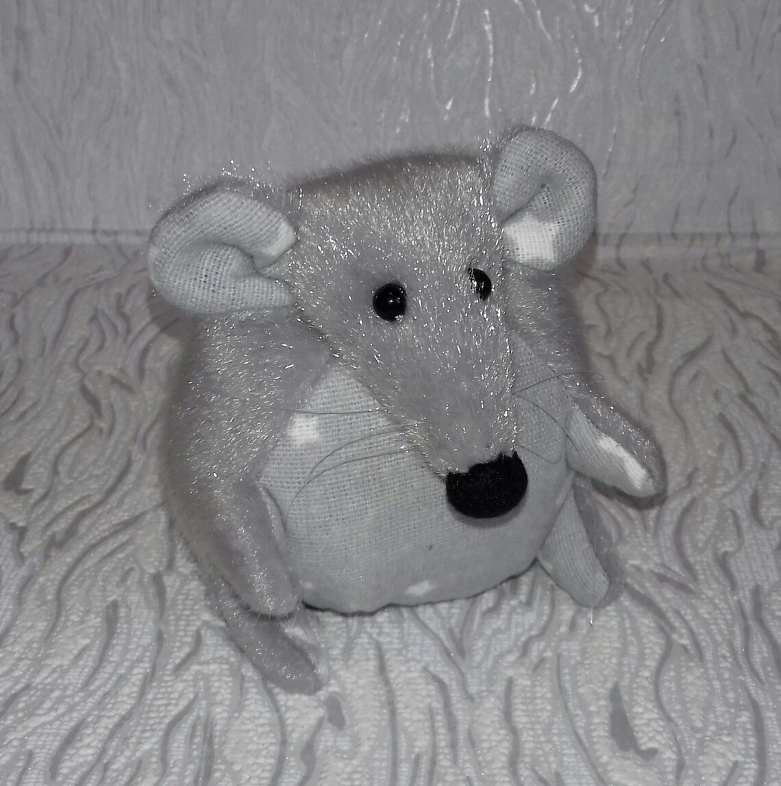 Mouse Toy Little Fat Mouse Fur Mouse Mouse Squeaks Handmade - Etsy