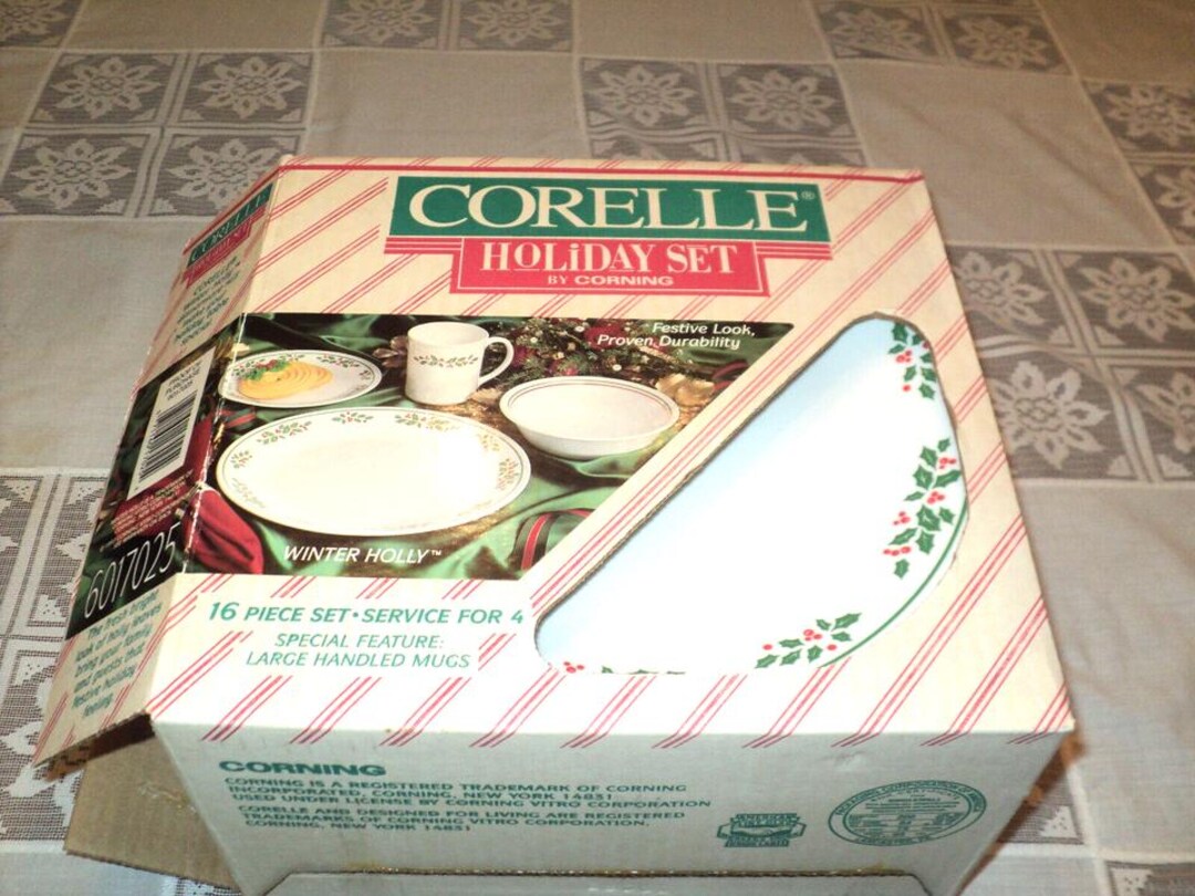 Corelle Holiday Dinnerware Set by Corning 1993 Vintage 16 Piece Winter ...