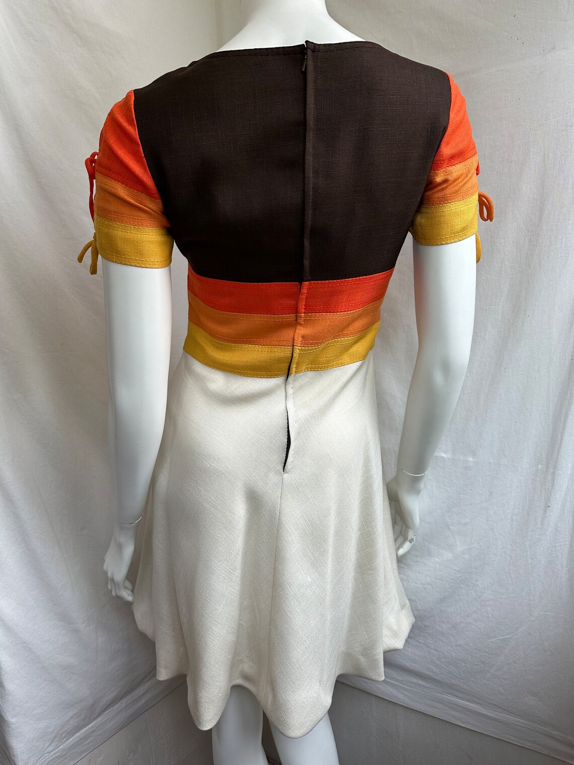 Vintage 70s LOUIS FERAUD Burlap Bell-bottom Dress. Bow Sleeves - Etsy